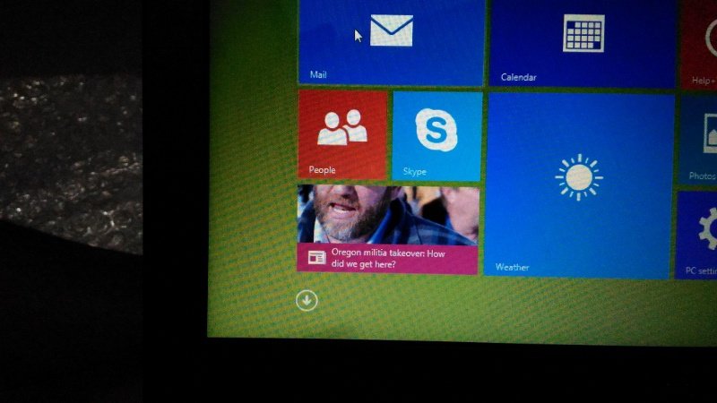 Solved - Straight lines on laptop screen | Windows 8 Help Forums